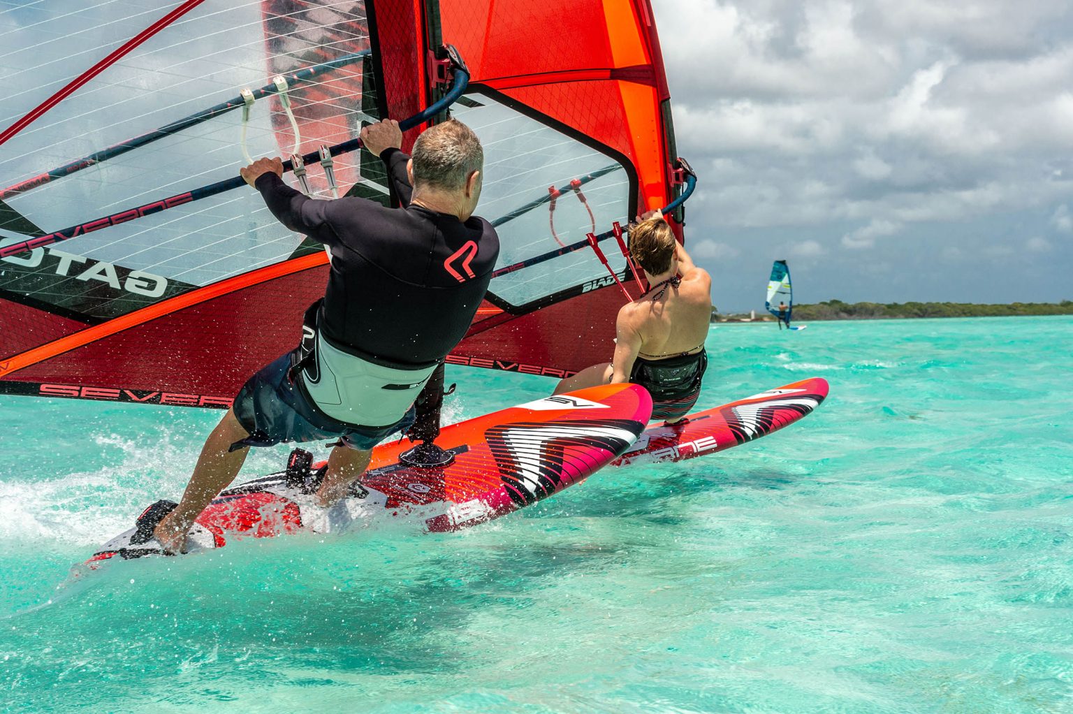 How to Choose the Right Windsurfing Sail Size? - Honest Surfers